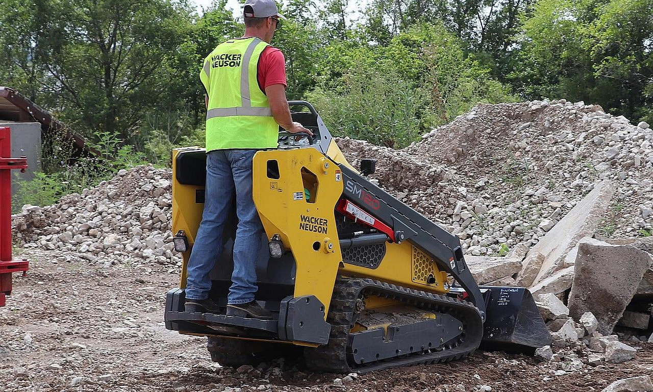 Mini Skid Steer, Wacker SM100/SM120 - Harco Equipment